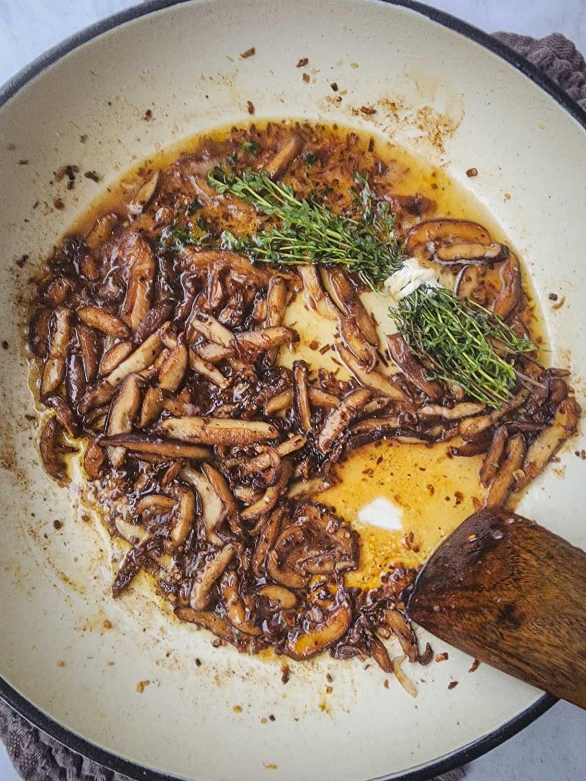 One Pot Chicken with Creamy Shiitake Risotto – The Kitchen Coalition