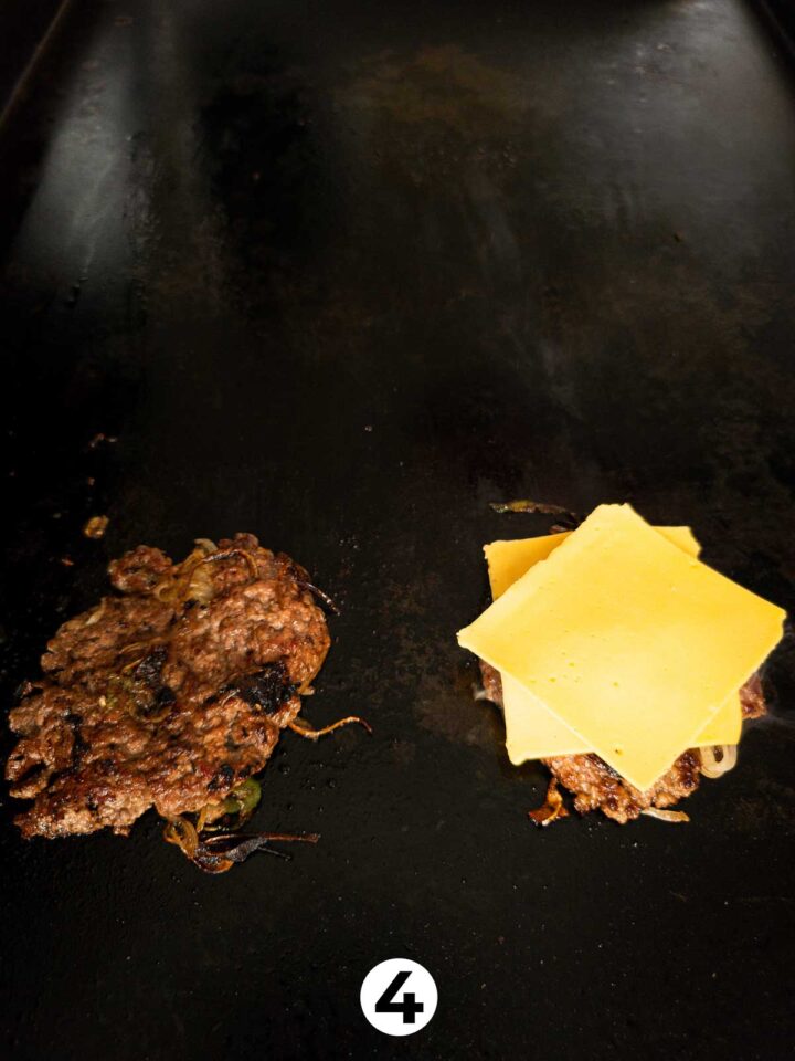 Smash Burger Recipe – Crispy Edges (Optional Onions & Jalapeños)